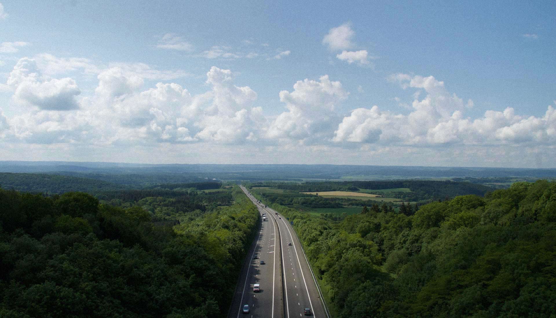 Left Lane Logistics Inc. – Passing the competition